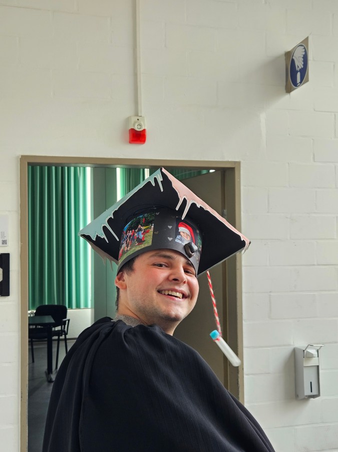 Congratulations Dr Jonas Tebbe | The Hoffman Lab